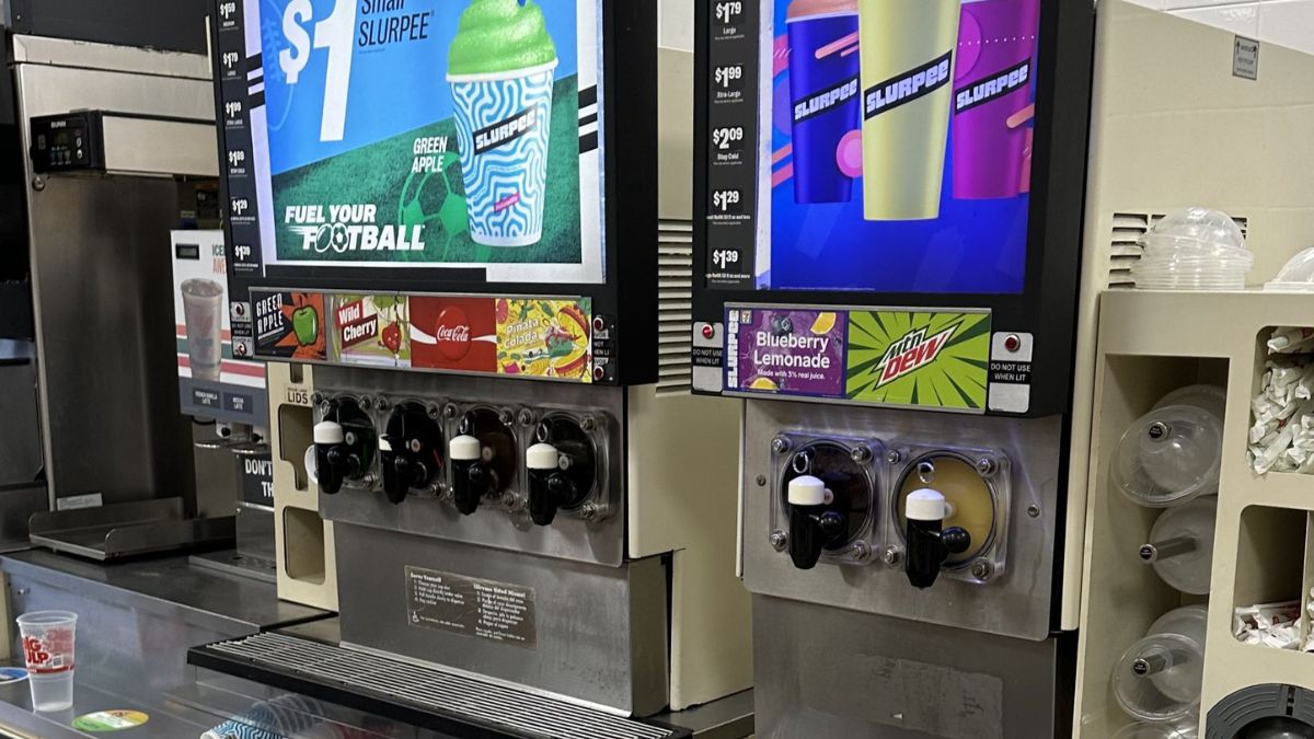 Is the Slurpee And ICEE the Same Drink? | CulinaryLore