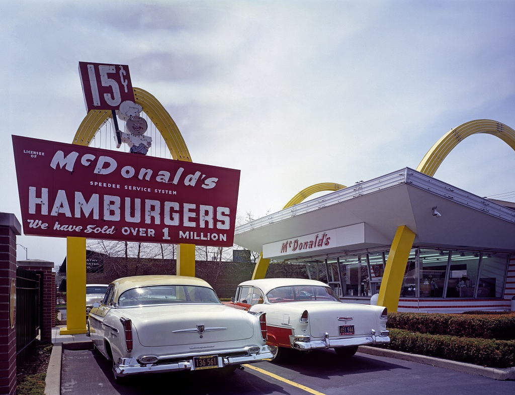 First Mcdonald S Franchise By Ray Kroc April 15 1955 Culinarylore