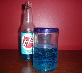 Jic Jac Blue Raspberry and Strawberry Soda | CulinaryLore